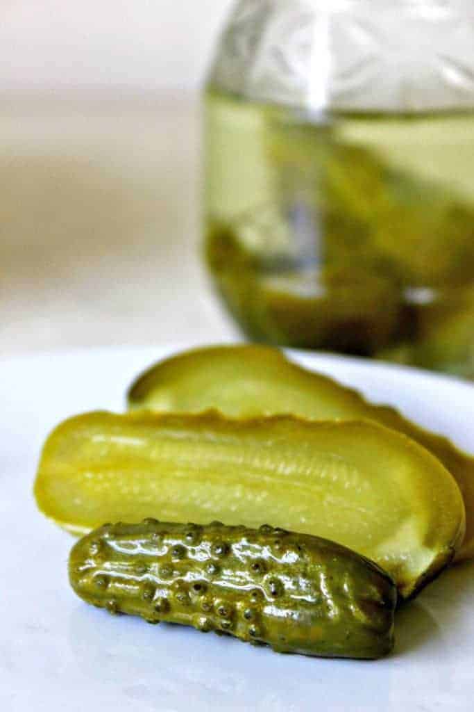 Bottled Gherkins (Homemade Dill Pickles) - The Kiwi Country Girl