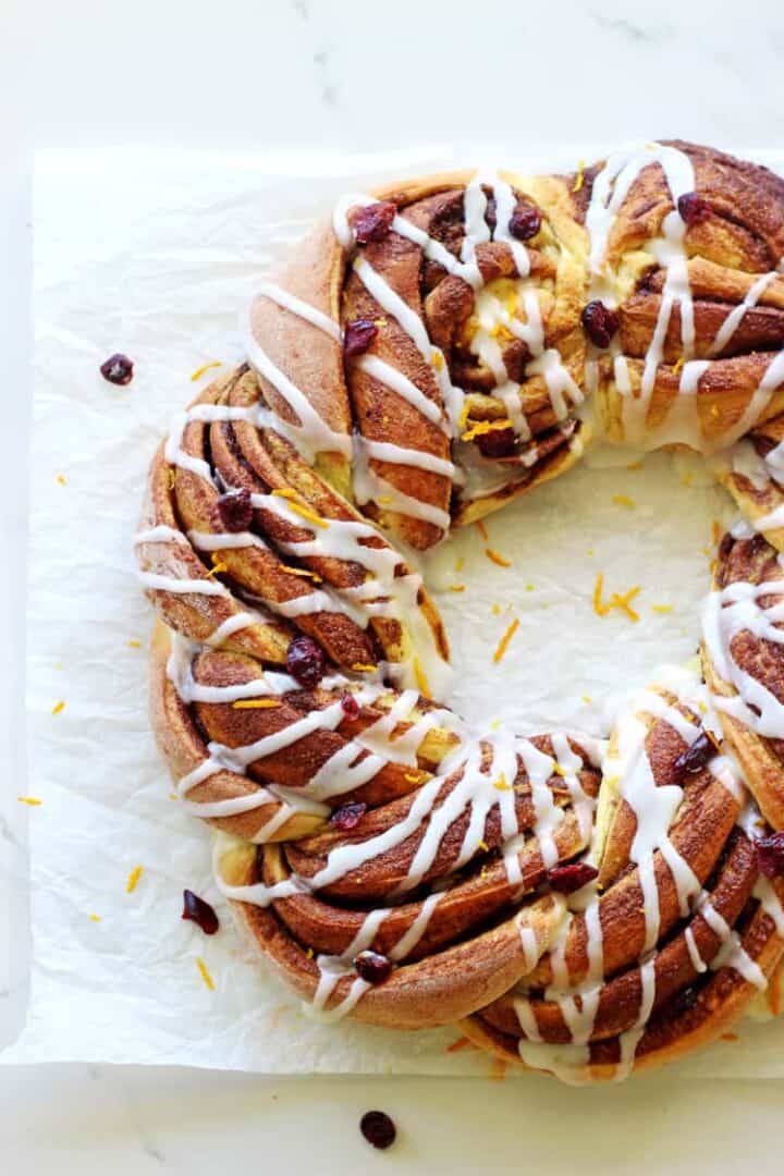 Cinnamon Roll Wreath - The Kiwi Country Girl